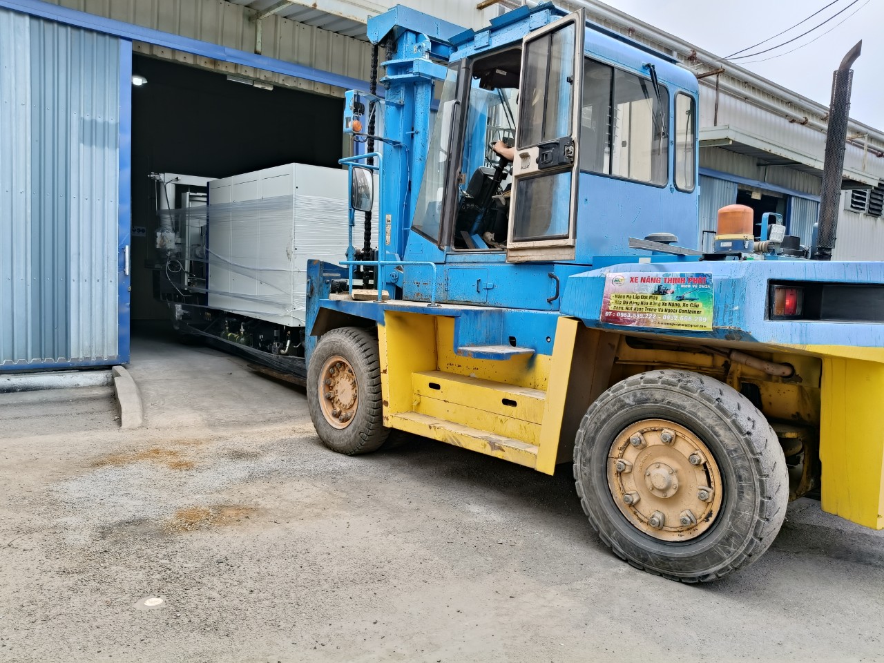 Dịch vụ rút, lắp máy đùn nhôm tại KCN Viship Thủy Nguyên Hải Phòng